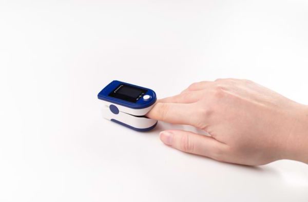 Was ist ein Pulsoximeter? Empfehlungen und Tipps